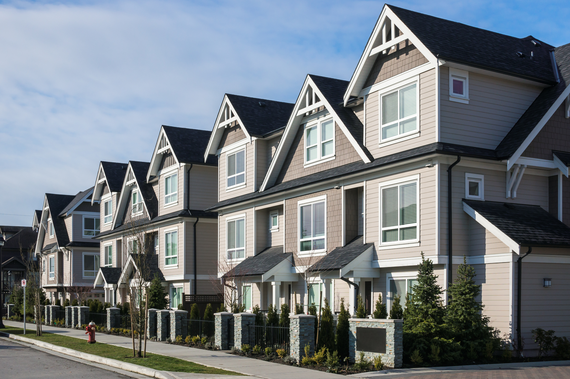 Multifamily Properties: A Guide for Brokers and Lenders
